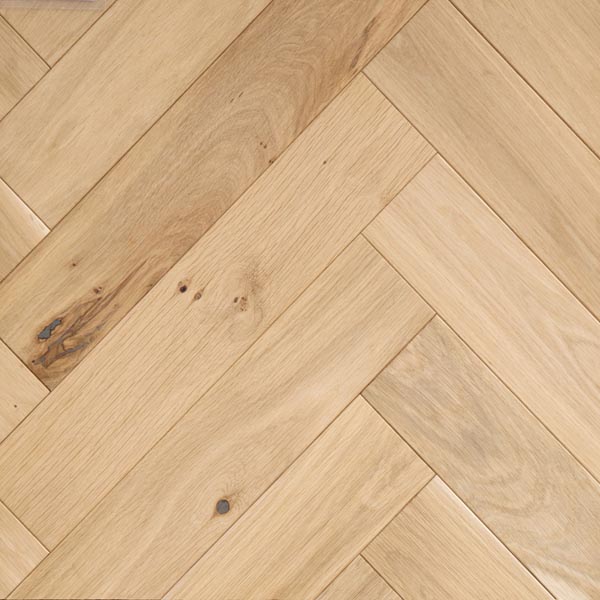 Oak Rustic 11/4 x 70 x 350 - FLOORTIQUE