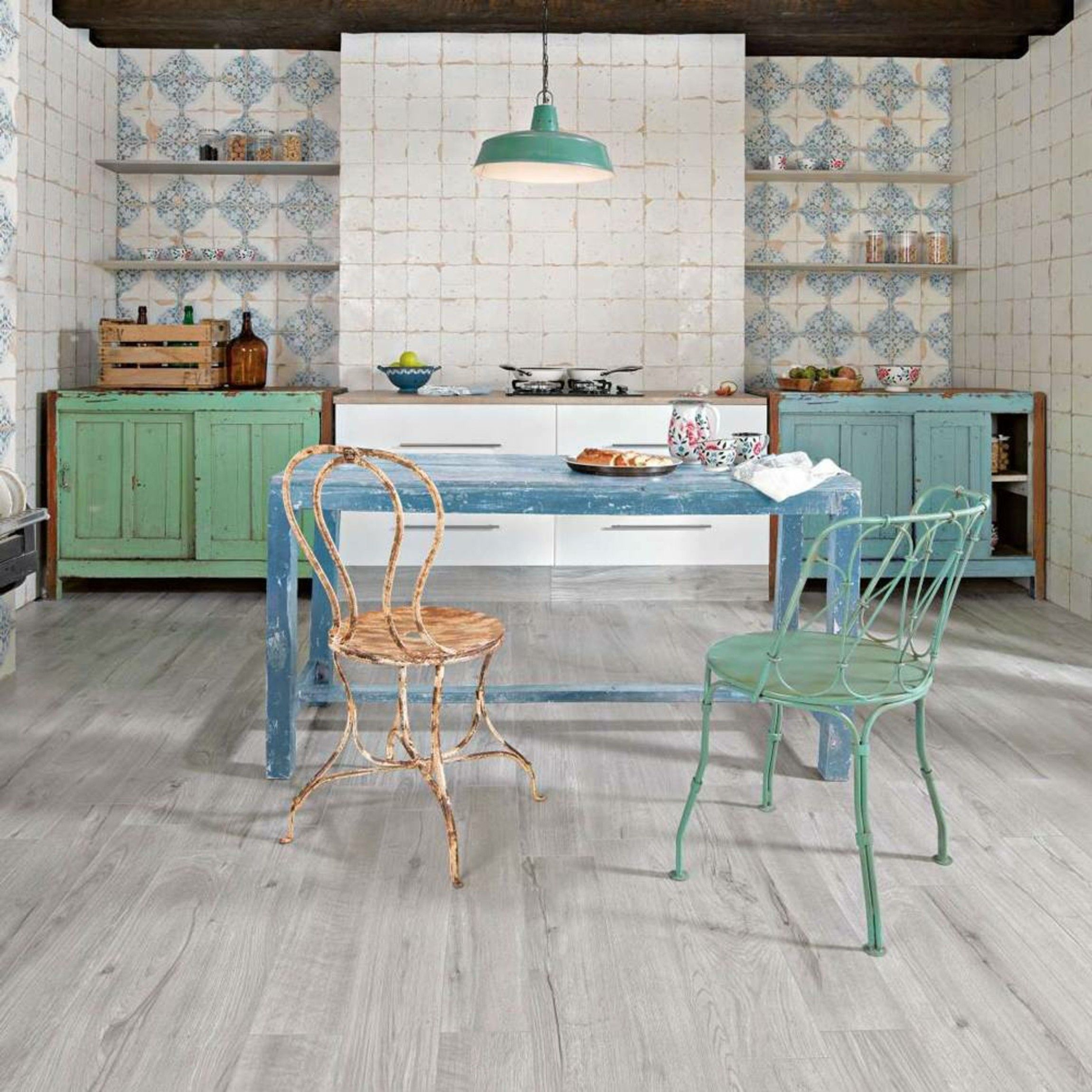 Studio Grey Oak Wood Effect Porcelain Tiles 1215 x 195Studio